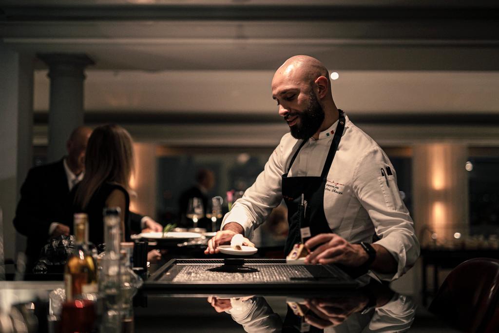Chef Table, Grandi formaggi e Calamaro alla milanese: le chiavi di ...