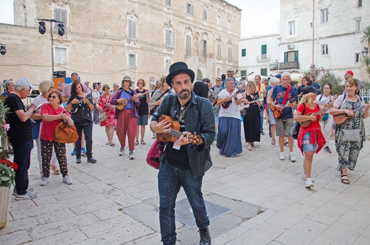 Monopolele, weekend in Puglia tra ukulele e street food - MangiaeBevi